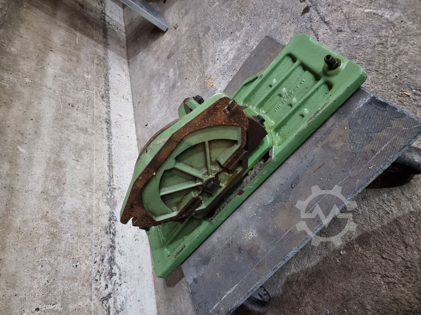 used Universal table DECKEL 2114 for sale - Werktuigen