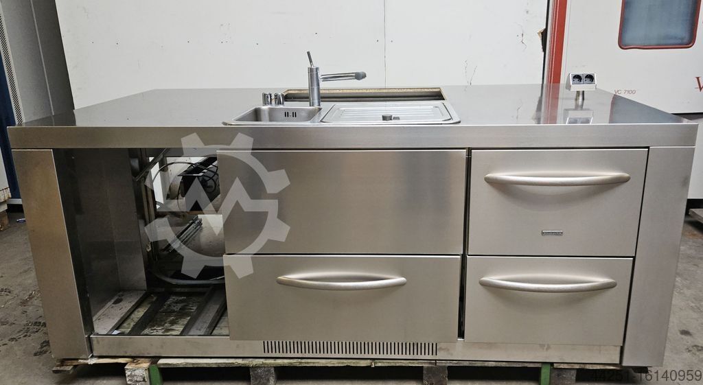 new Kitchen island KitchenAid for sale - Werktuigen