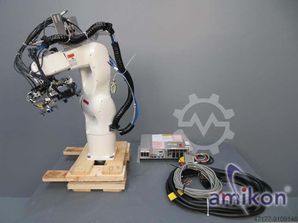 used 6-axis robot Denso VS-068 for sale - Werktuigen