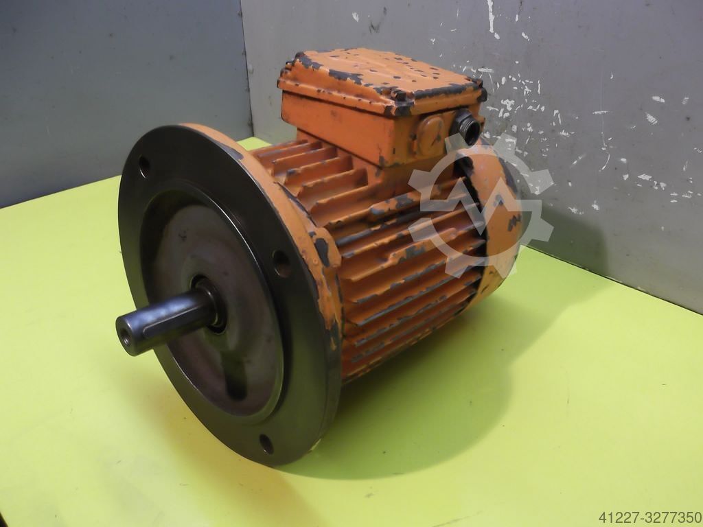used Electric motor 1.5 kW 940 Rpm SEW** DF100L-6 for sale