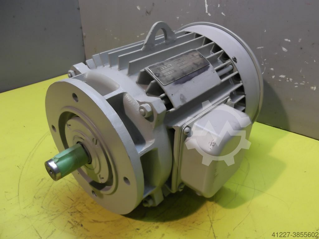 used Electric motor 2.6 kW 1400 Rpm SEW-EURODRIVE R76D574 for sale