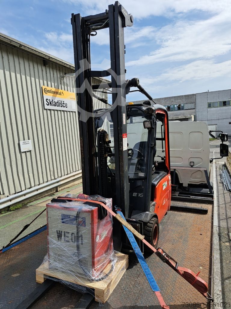 used Electric 3-wheel forklift Linde E16-01 for sale