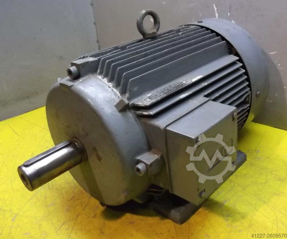 Electric motor 1.7/6.4 kW 720/1460 Rpm AEG AMV132MR8/4 used for sale ...