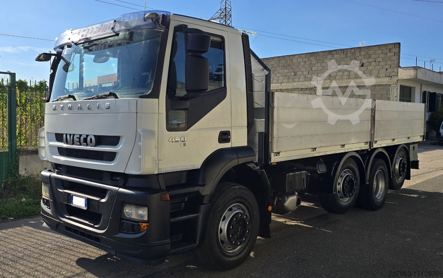 used Telehoist load lugger truck Iveco for sale - Werktuigen