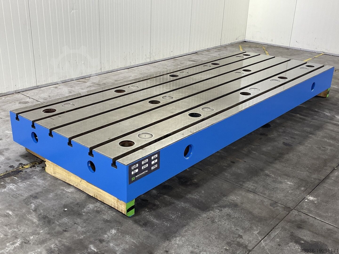 used Clamping plate 3980 x 1500 (2 pcs) STOLLE for sale