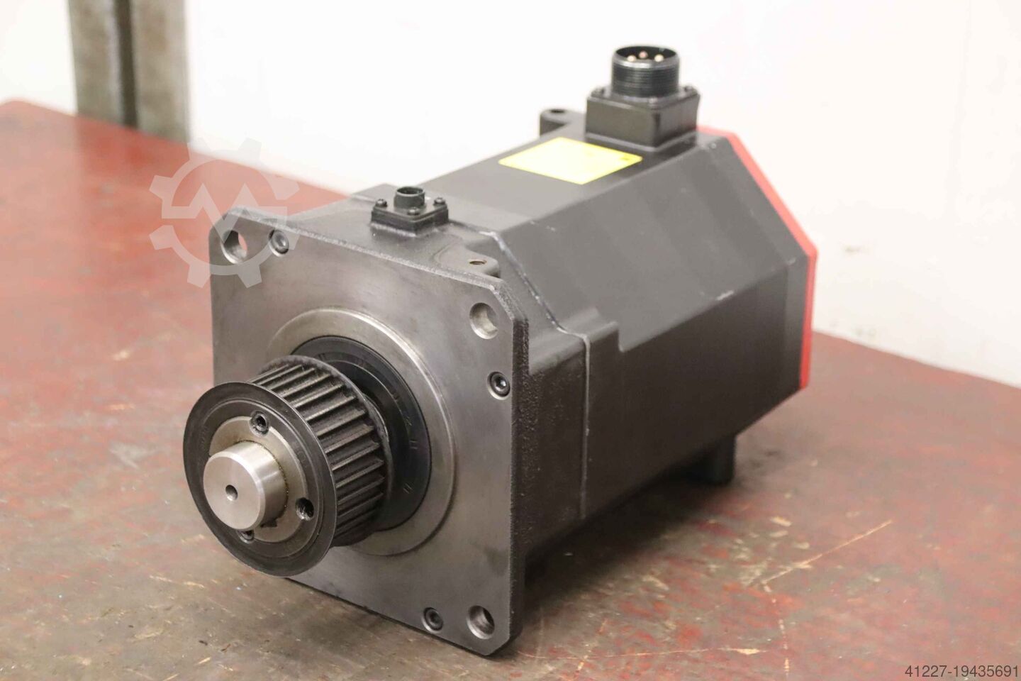 used Servo motor 5.5 kW Fanuc A06B-0269-B400 for sale - Werktuigen