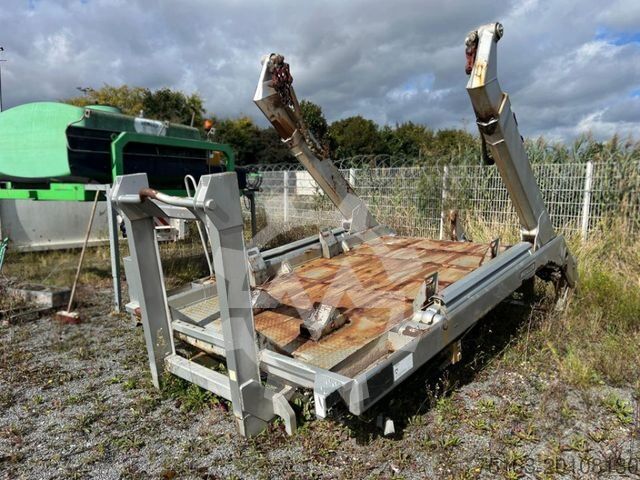 used Roll-off tipper truck ANDERE for sale