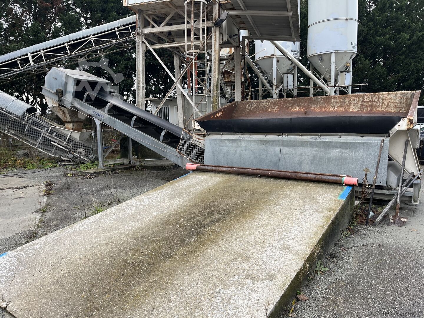 used Loading hopper and motor hopper CMM SANS for sale