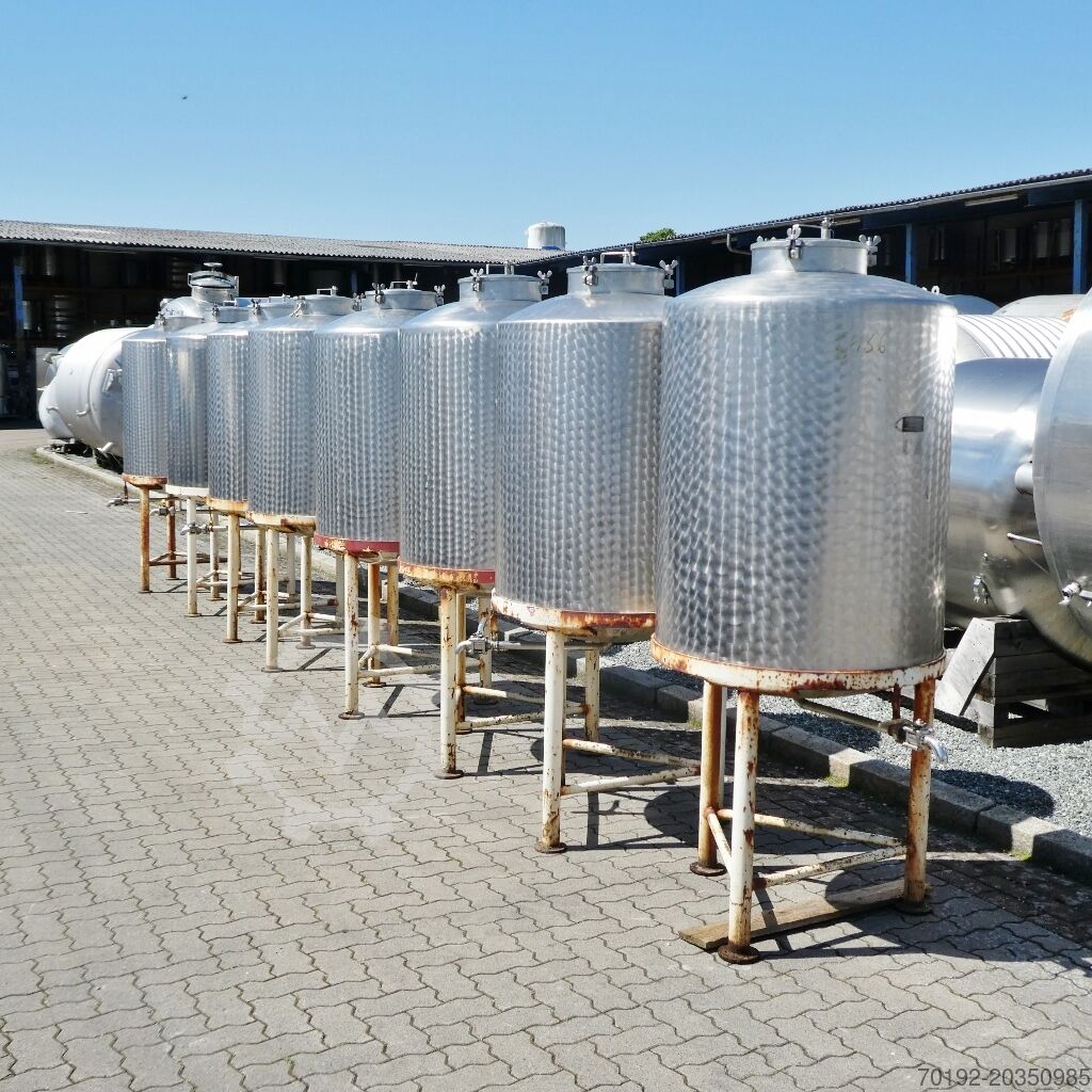 used 600 liter tank made of V2A 8186 for sale - Werktuigen