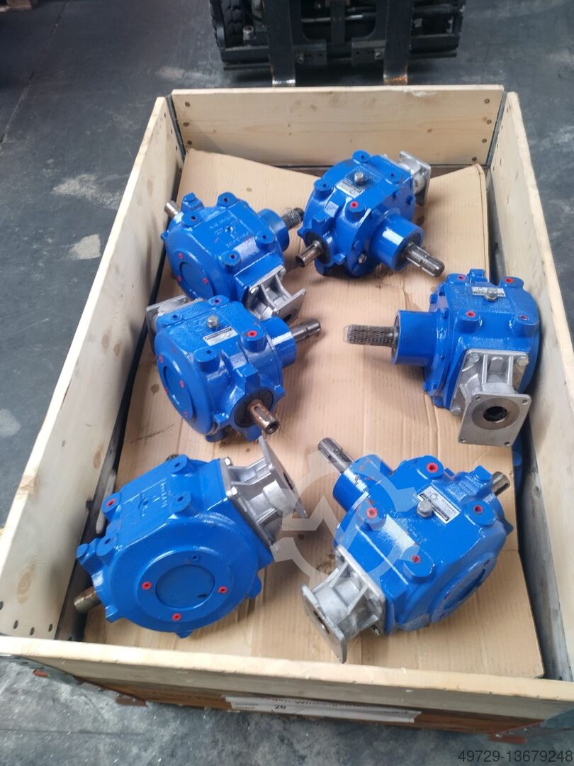 new Right-angle gearbox 32kW, 1 3/8"6z, pump flap Starosielski 095-13. ...